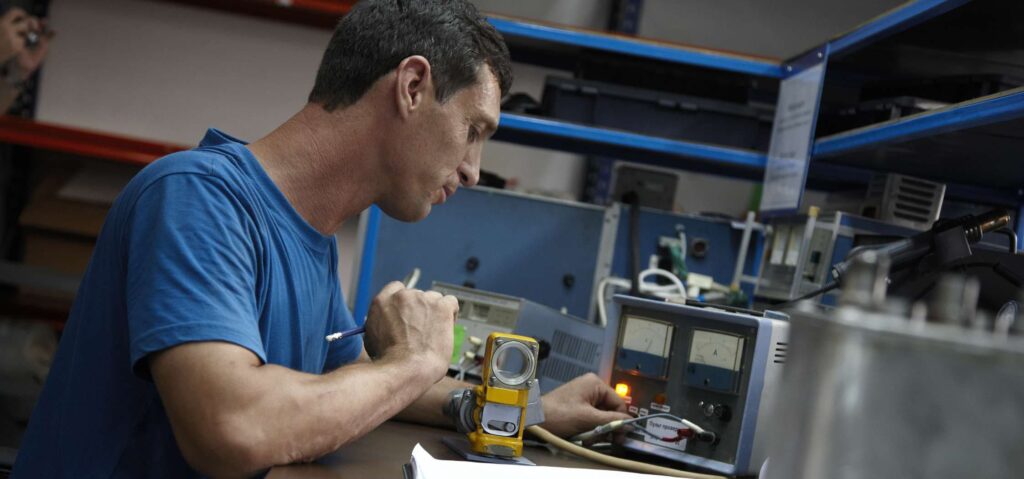 Calibration and Metrological services – AAL Group Ltd